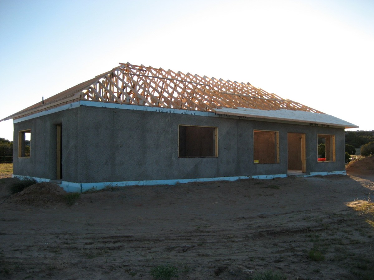 All the Walls of My House are Made of Pumice-crete